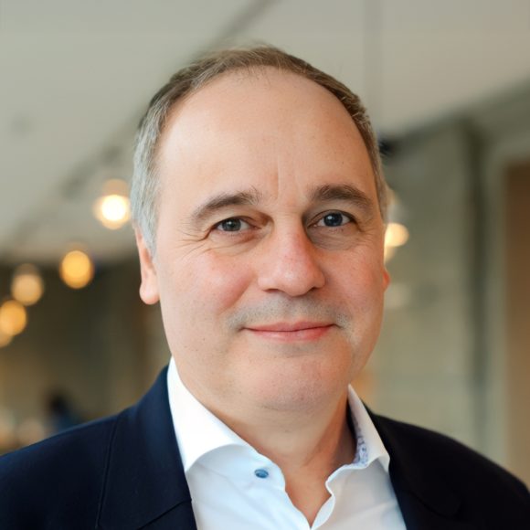 Dr. Martin Enderle - WHU | Campus for Corporate Transformation